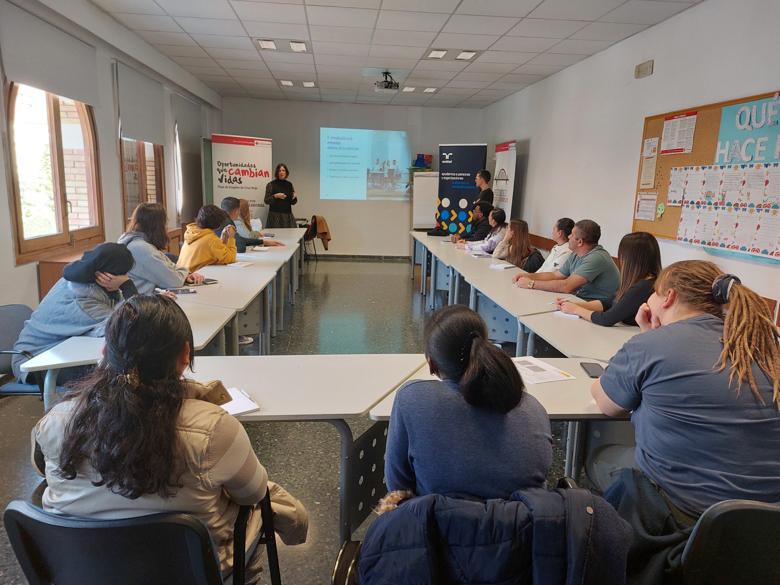 Randstad realiza una orientación grupal en el Plan de Empleo de Huesca ...